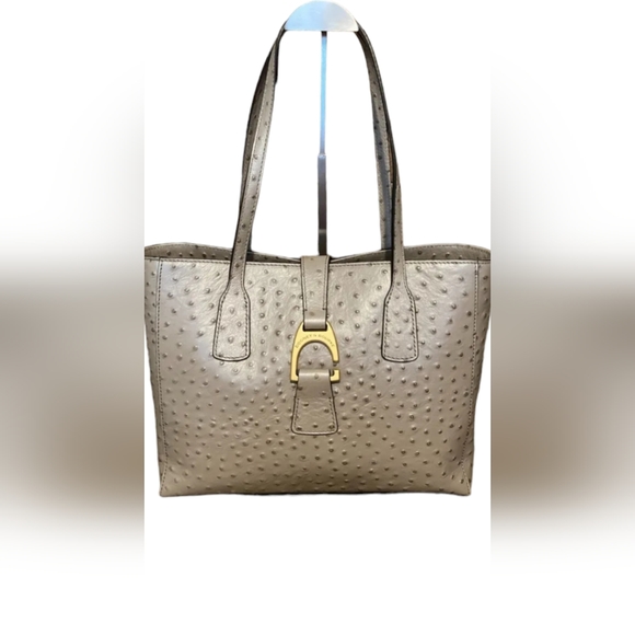 Dooney & Bourke | Bags | Dooney Bourke Shannon Tote | Poshmark